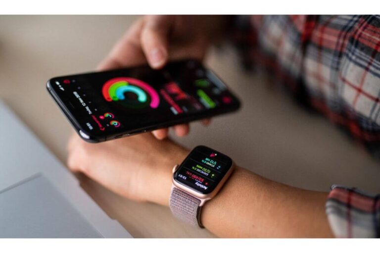 How Does the GPS on Apple Watch Work? - Time Machine Geek